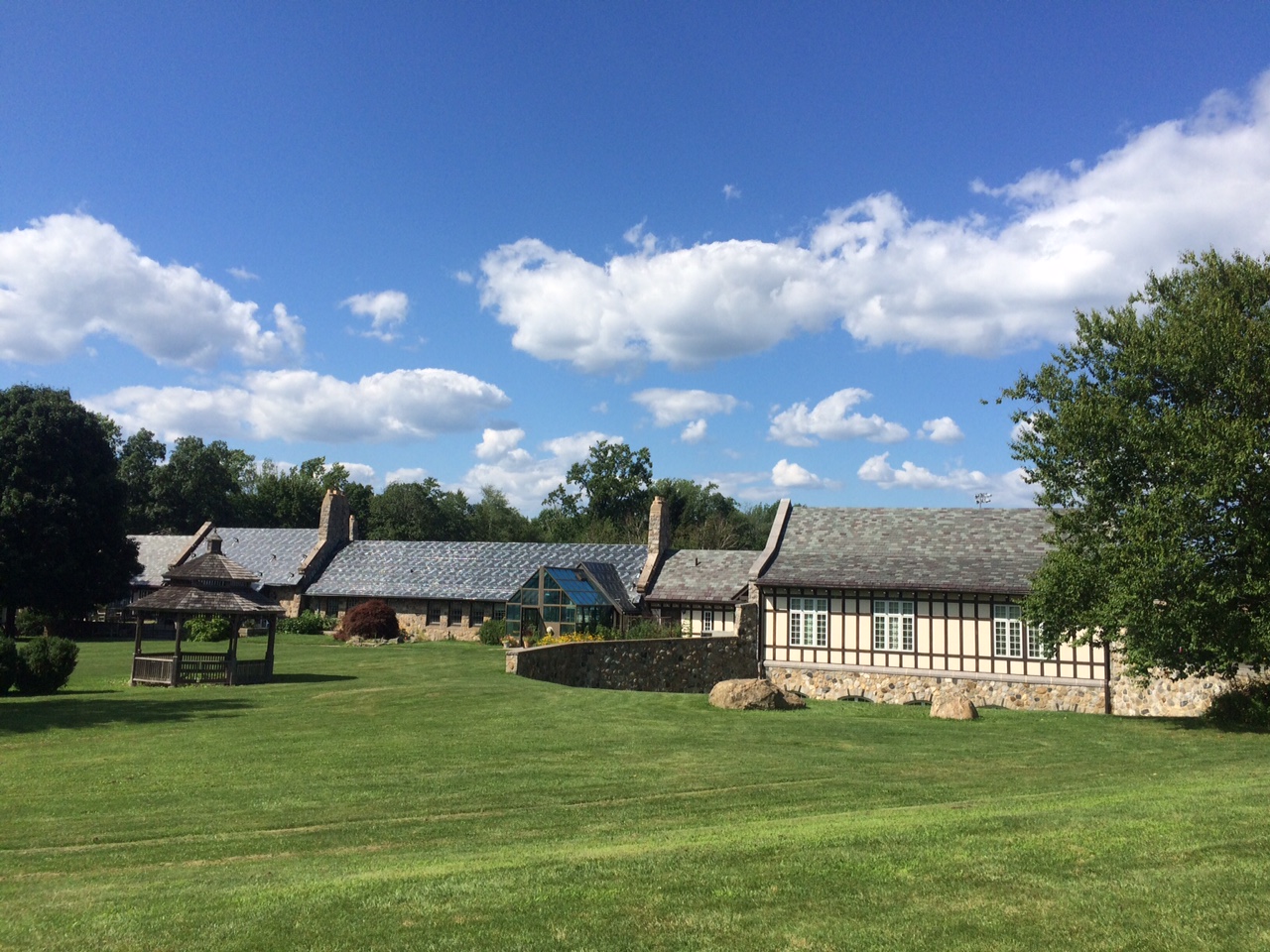 Carriage Barn Gets a New Roof; Lapham Next, Waveny House on Horizon ...
