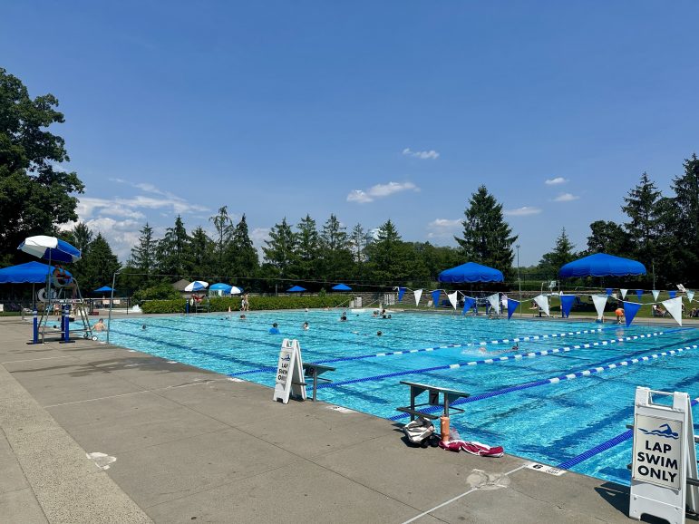 Steve Benko Pool in Full Swing Amid Soaring Temps | NewCanaanite.com